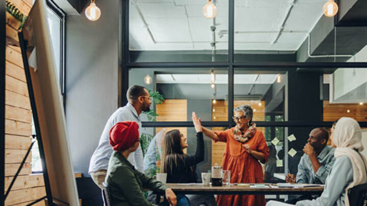 How Employee Resource Groups Can Improve Your Employee Communication ...