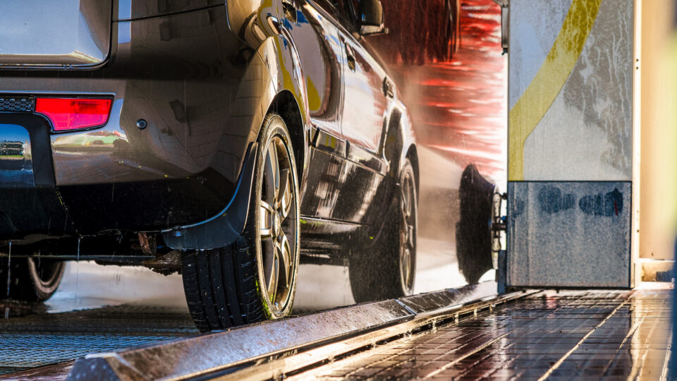 Clean Up Your Car Wash Loss Control Strategy - Holmes Murphy